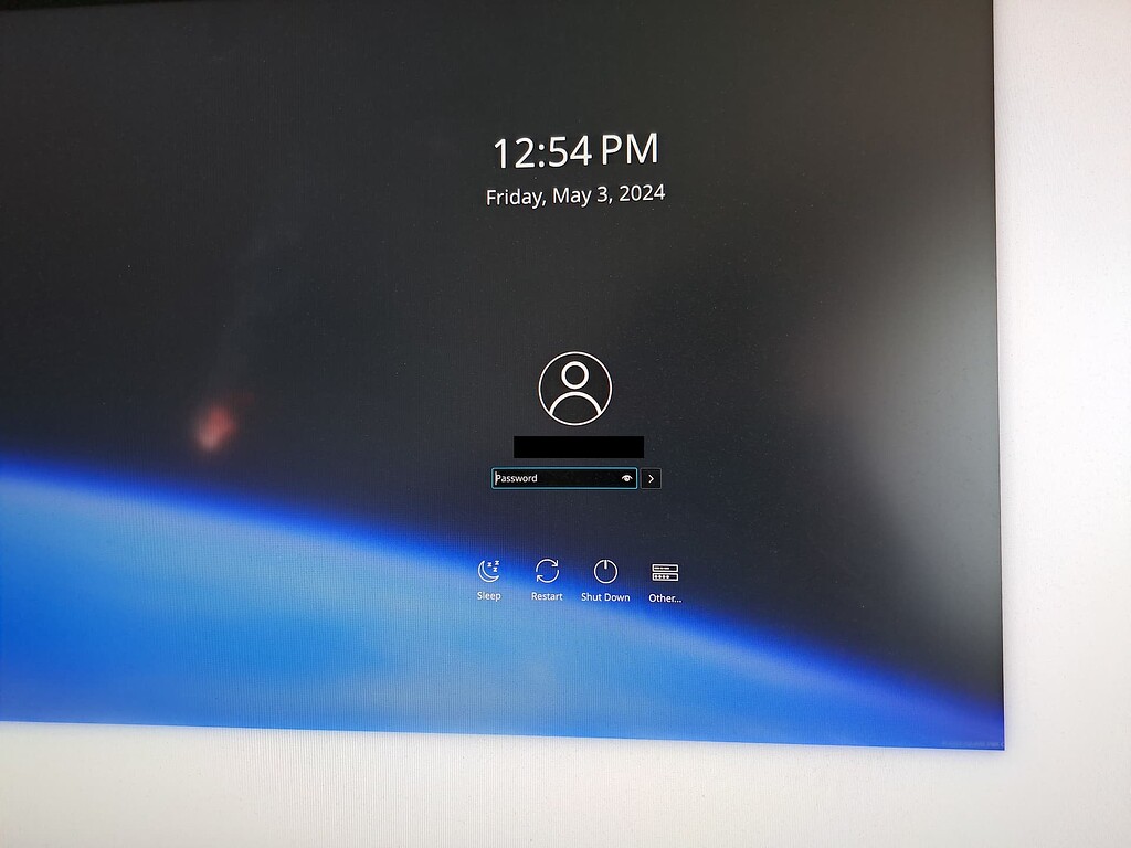 Custom login screen background doesn't cover the entire screen - Help ...
